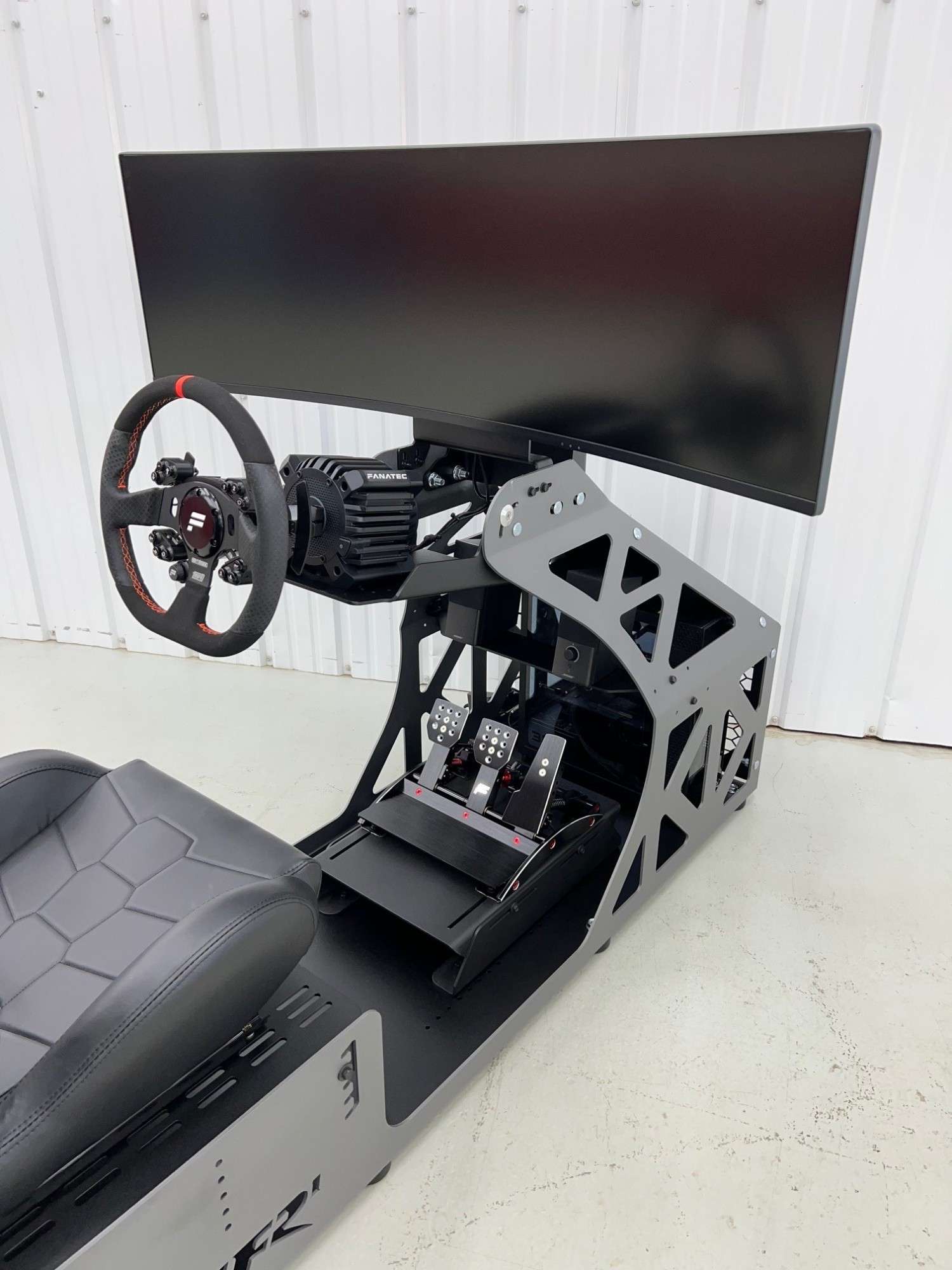 WR1 Sim Chassis | Oakley